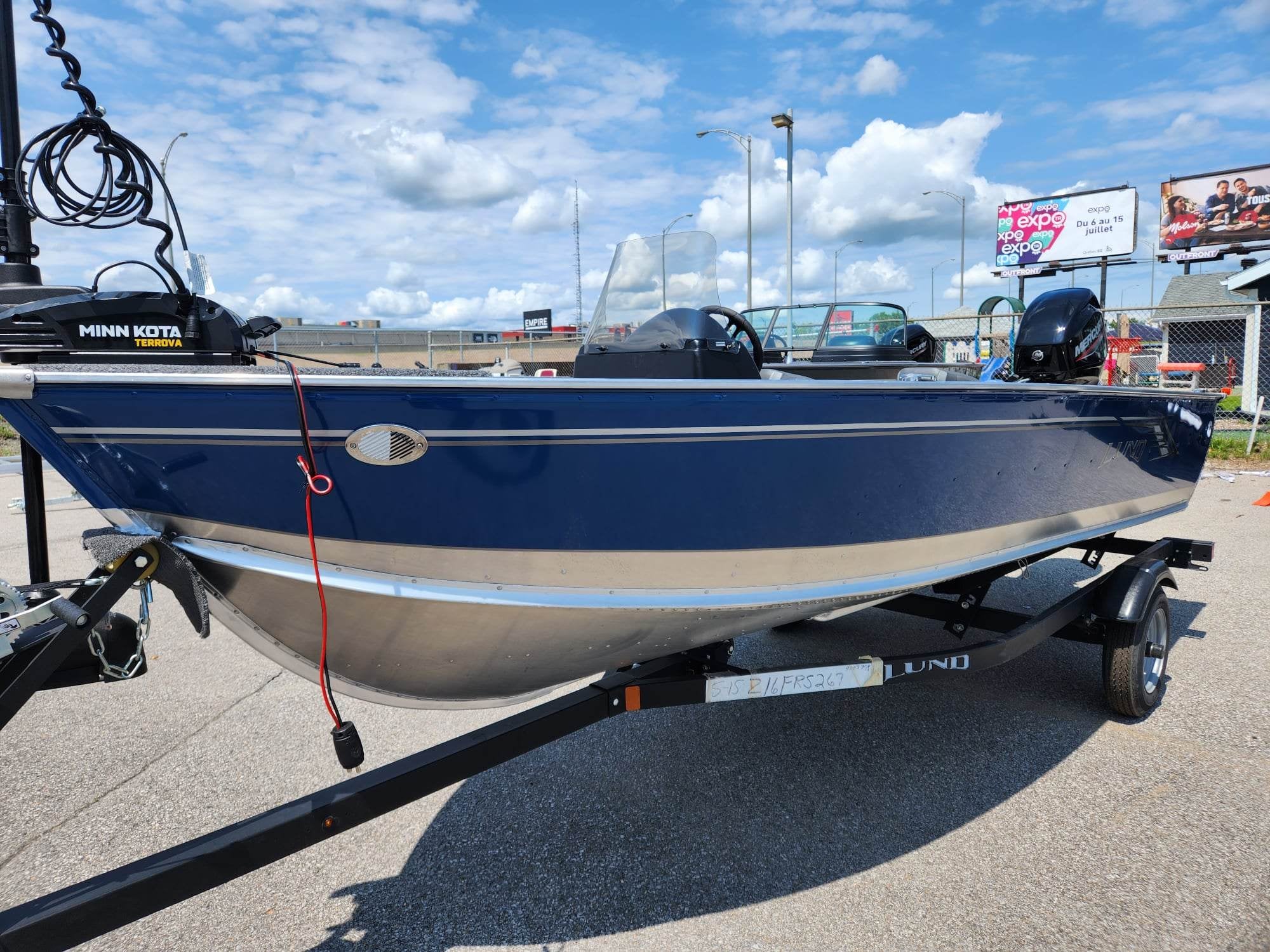 LUND Fury SS 1600 mercury 40 hp 2023 transport/préparation/hélice ...